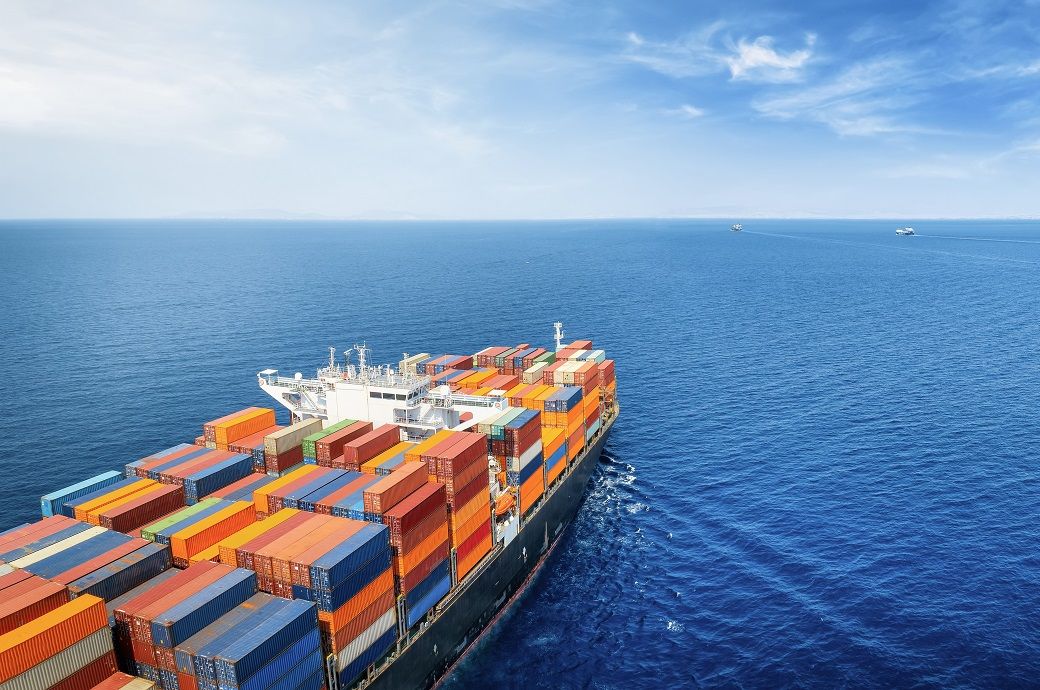 Drewry WCI witnesses sharper drop ahead of Chinese New Year - Fibre2Fashion