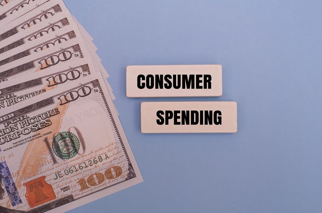 US consumer spending momentum supports 2026 outlook: Fitch - AlchemPro