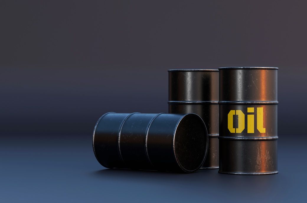 Crude drops 5% as tensions ease; chemical markets signal softening ...