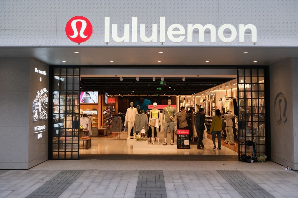 Canada's lululemon scales Mexico presence with e-commerce rollout ...
