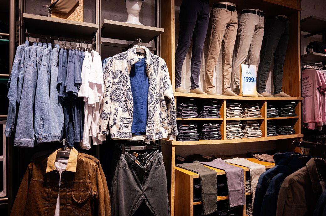 US textile & apparel imports down 12% to $23.7 bn in Q1 - Textile ...