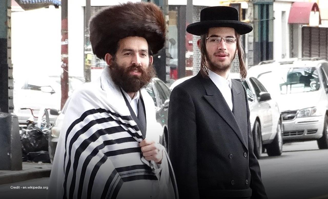 Tallit & Hasidic Clothing: A Deep Dive into Jewish Traditional Clothing ...