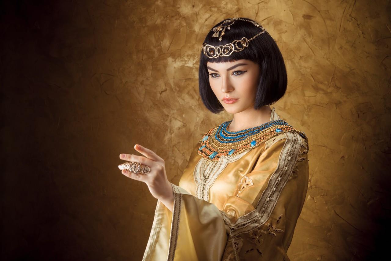 Fashion Trend in Egypt | Influence of Egypt Attire in the Modern ...