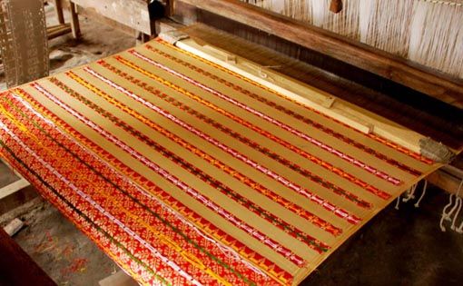 Assam Textiles,Assam Handloom and Textile Industries,Textiles of Assam ...
