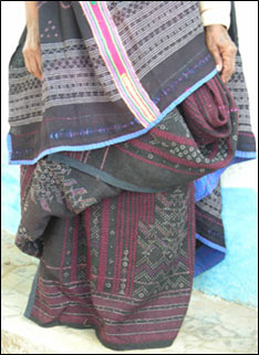 Tangaliya the Shawl - Textile Craft of Saurashtra - Fibre2Fashion