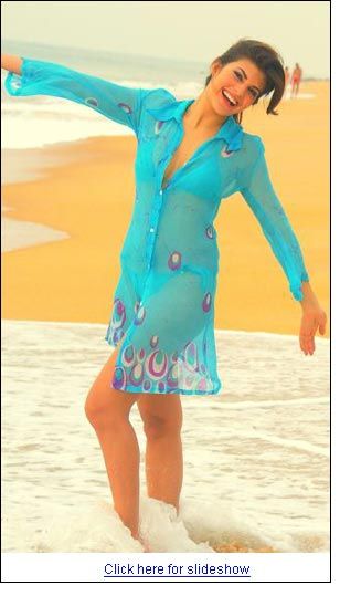 Buddhi Batik – a rising star in art galaxy - Fibre2Fashion