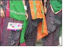 Unique tangalia weaving art receives GI tag - Fibre2Fashion